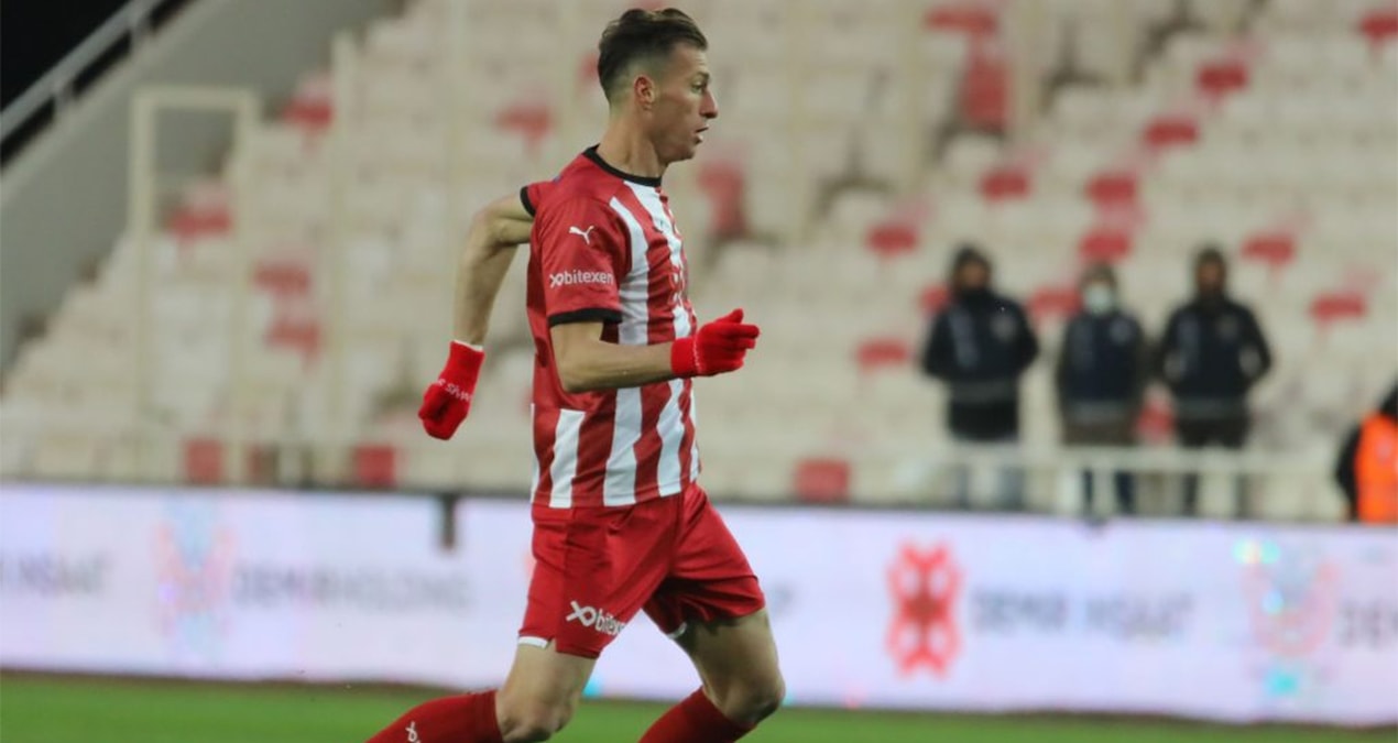 Sivasspor, Hakan Arslan'a 'Atatürk'ün sözüyle tepki gösterdi - Sözcü Sivasspor, Hakan Arslan'a 'Atatürk'ün sözüyle tepki gösterdi - Sözcü
