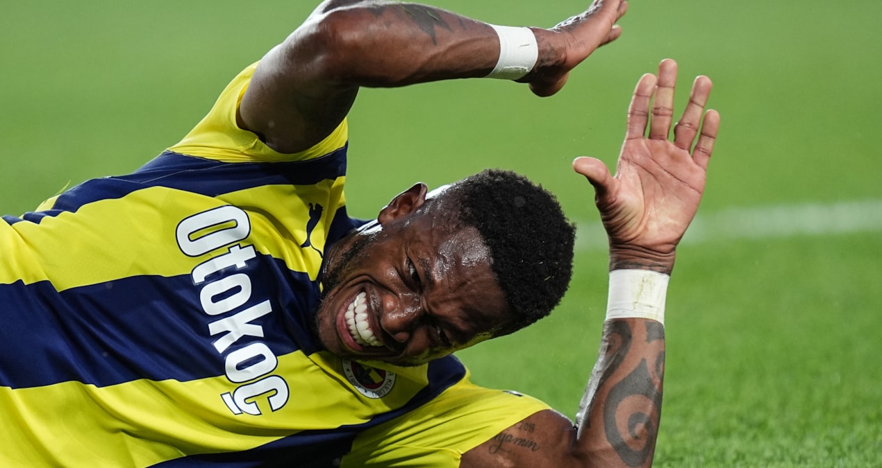 Fenerbahçe'ye Fred'den kötü haber - Sözcü Fenerbahçe'ye Fred'den kötü haber - Sözcü