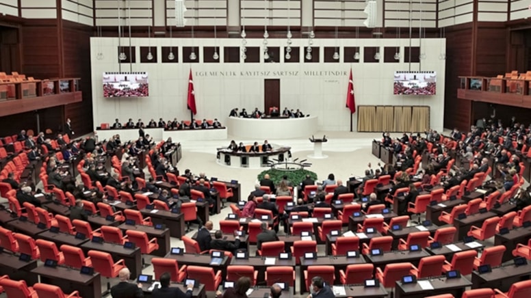 Öğretmenlik Meslek Kanunu ekime ertelendi - Sözcü Öğretmenlik Meslek Kanunu ekime ertelendi - Sözcü