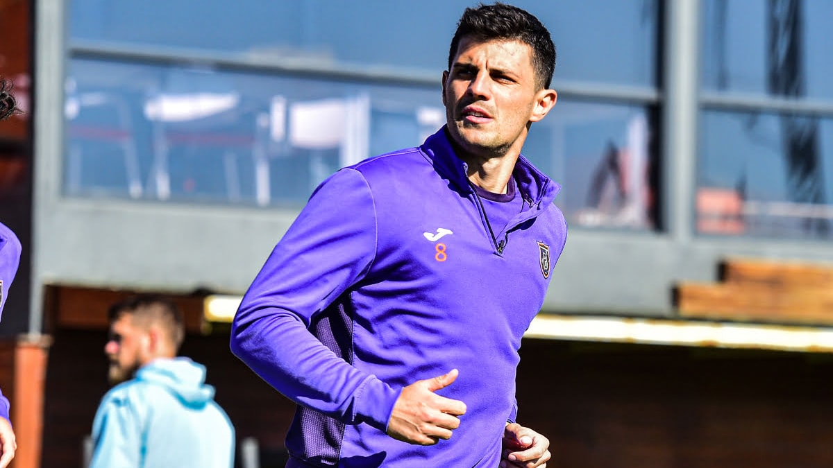 Başakşehir'de ayrılık: Danijel Aleksic resmi olarak veda etti - Sözcü