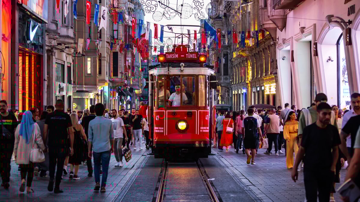 Salgın sonrası patlama: Yerli turist 3 yılda rekor kırdı! - Sözcü